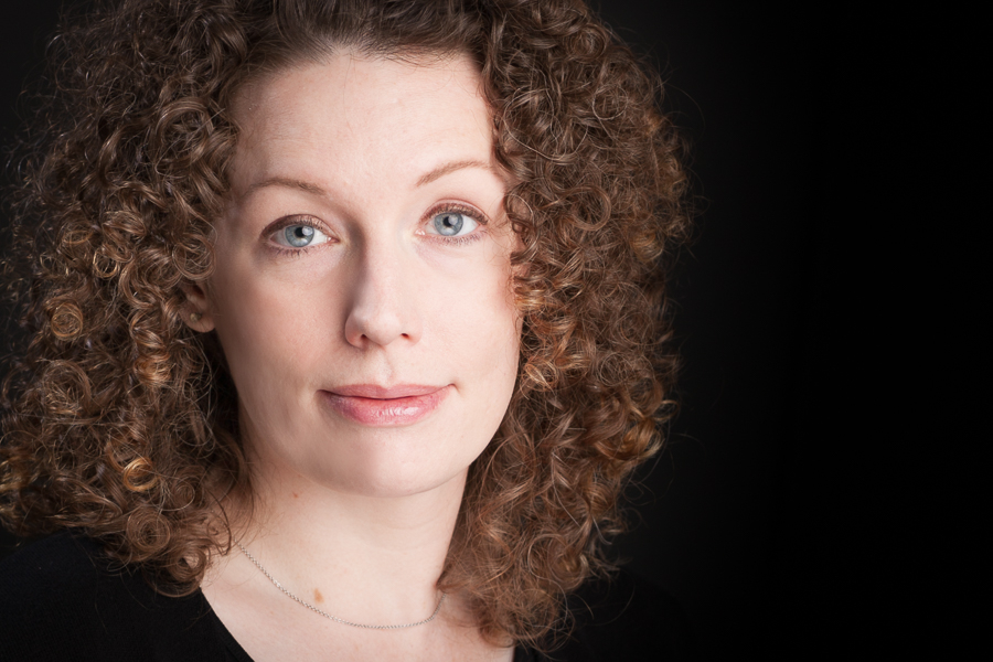 Leann Buss | Headshot photographer in Crete, IL