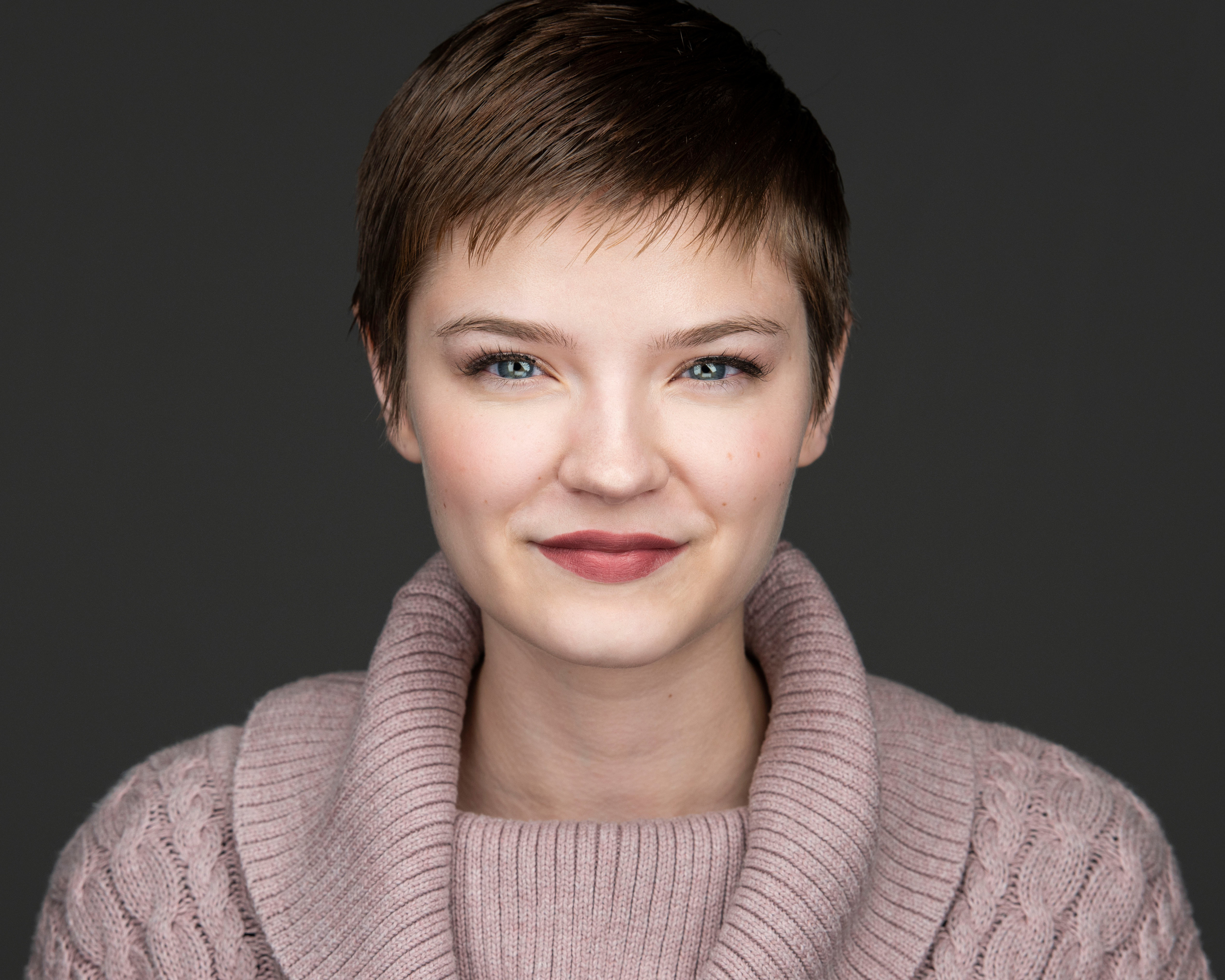 Who's in the Crew? - Spotlight on Lisa Marie Pane | Headshot Crew