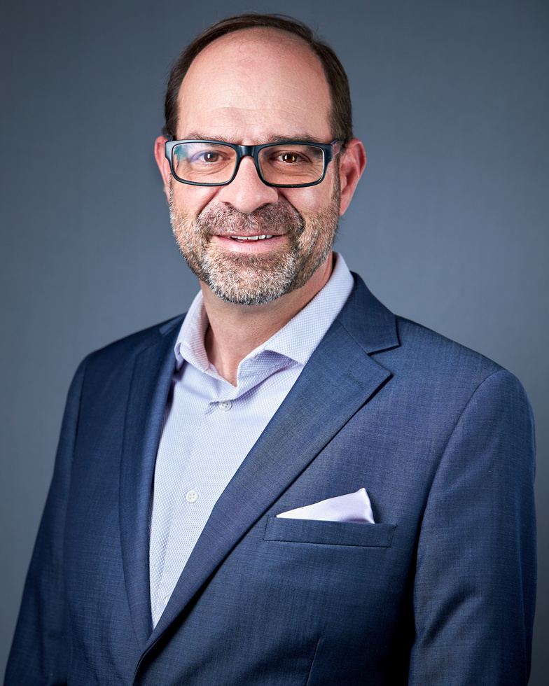 Patrick Bohn - Portraits | Headshot Crew