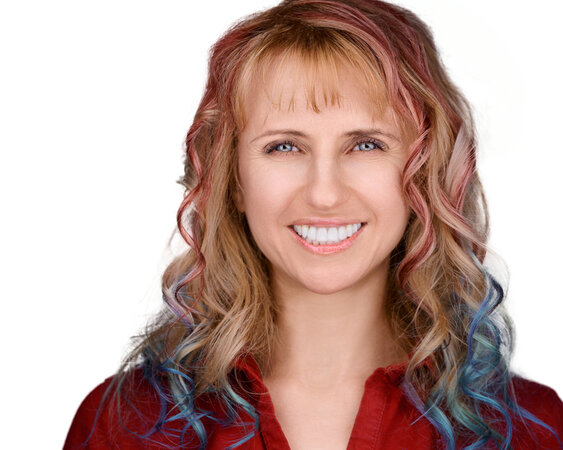 Elly Dream | Associate headshot photographer in Middletown, NJ