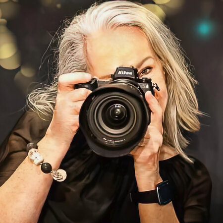 Lyn McCarthy | Headshot photographer in Byron Bay, NSW, AU